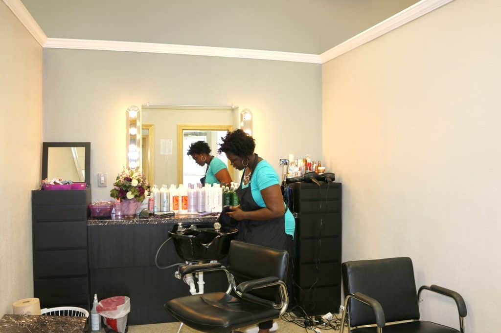 Salon Place – Individual Private Salons